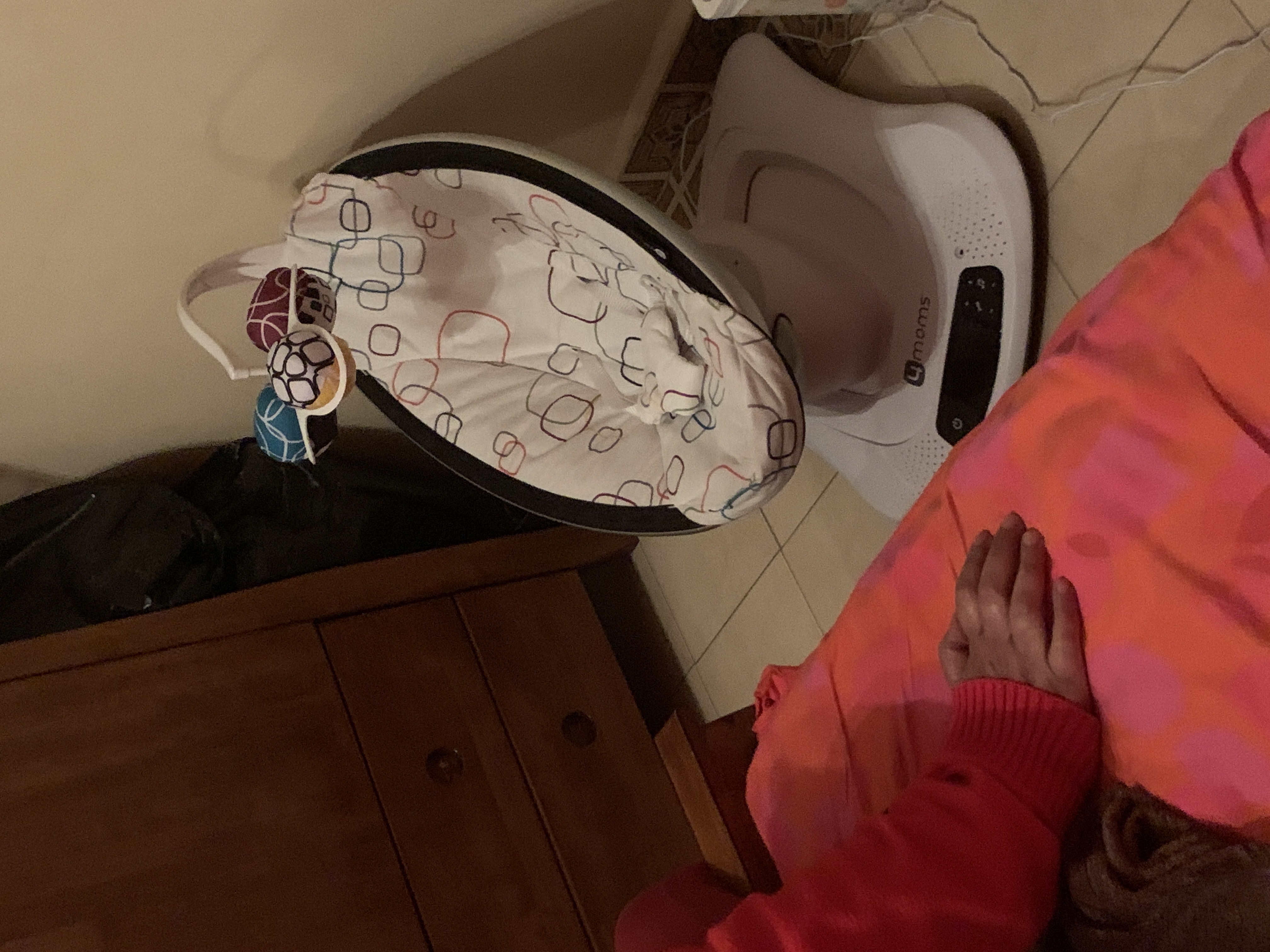 4 MOMS Mamaroo | Trotteurs au Maroc - Mouhim.Ma