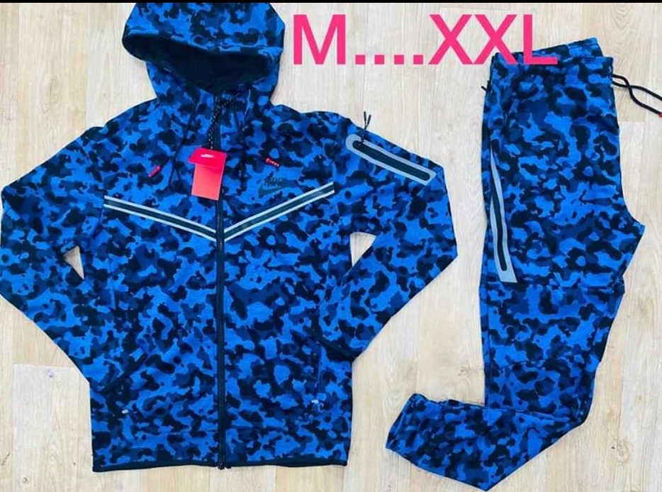 Survette pour homme taille M | Hommes: accessoires au Maroc - Mouhim.Ma