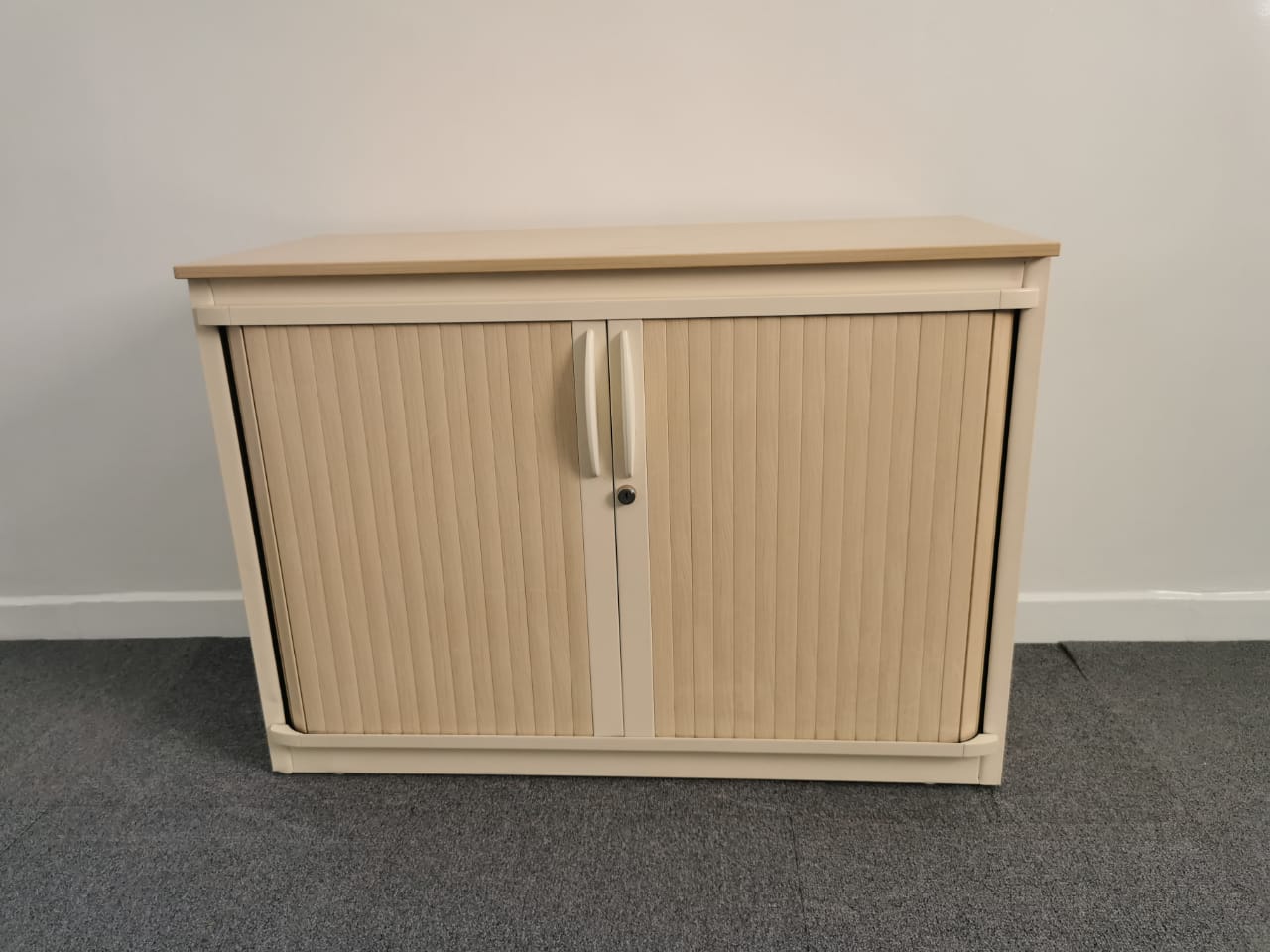 Armoire basse Steelcase 100x73cm | Locaux: matériel, fournitures au ...