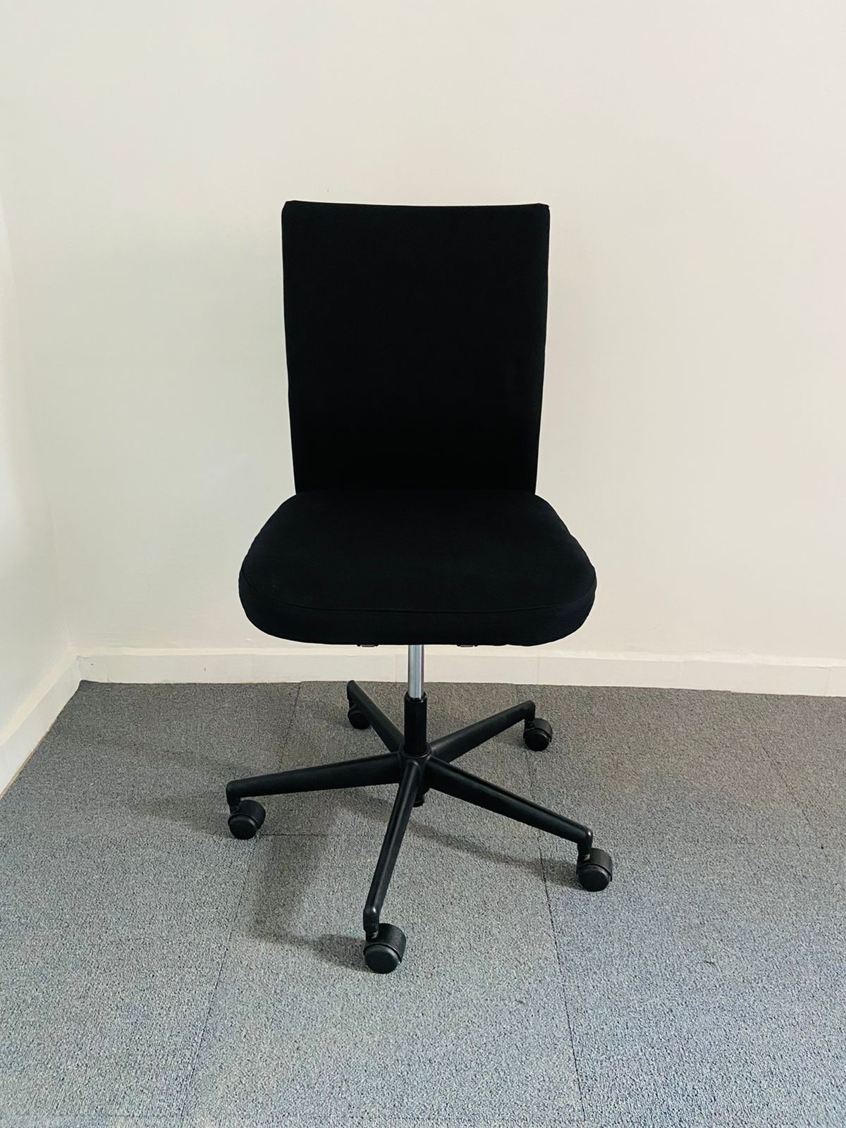 Chaise roulette vitra pro ergonomique promo au Maroc - Mouhim.Ma