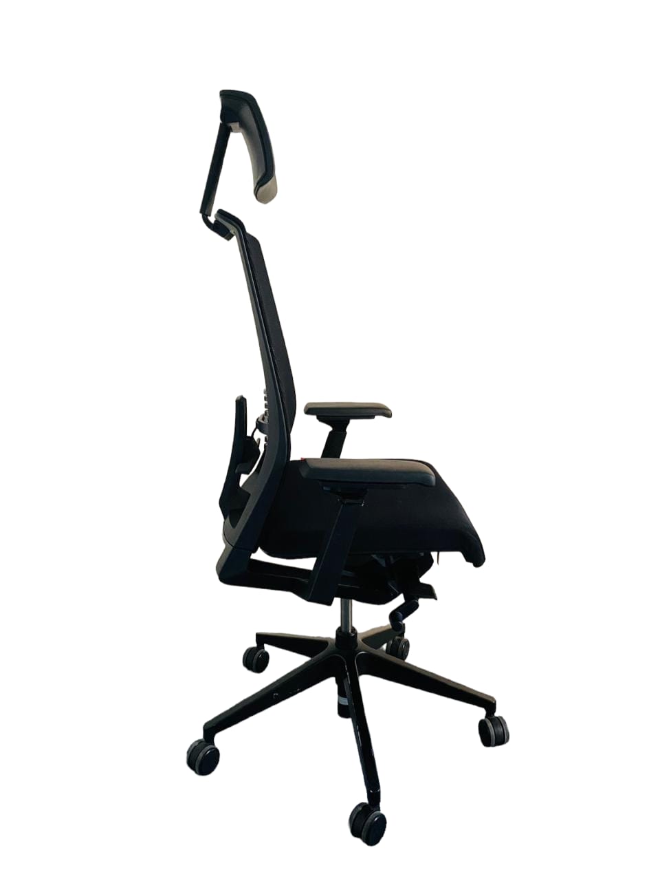 Chaise à roulettes Haworth very comforto 62 appui tête au Maroc - Mouhim.Ma