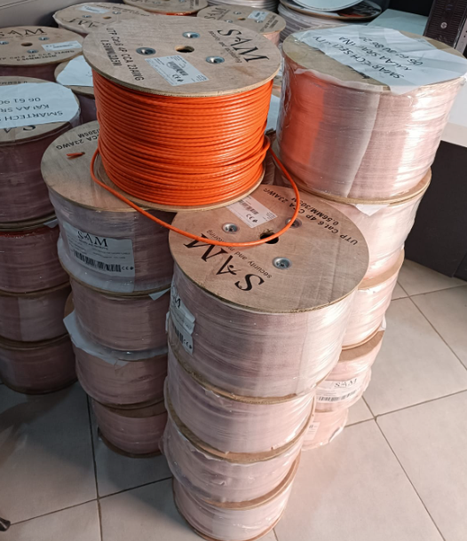 Cable réseau Professional | Informatique, réseaux au Maroc - Mouhim.Ma
