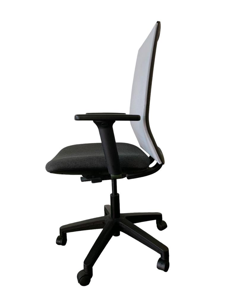 Chaise à roulette pro Sentis forma 5 mesh au Maroc - Mouhim.Ma