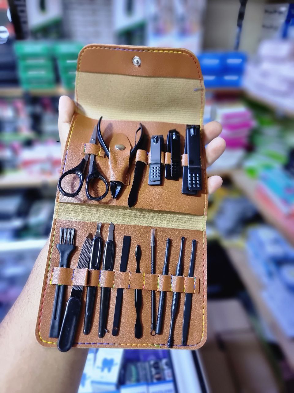 Manicure set 16P Stainless steel Professional Nail مجموعة العناية ...