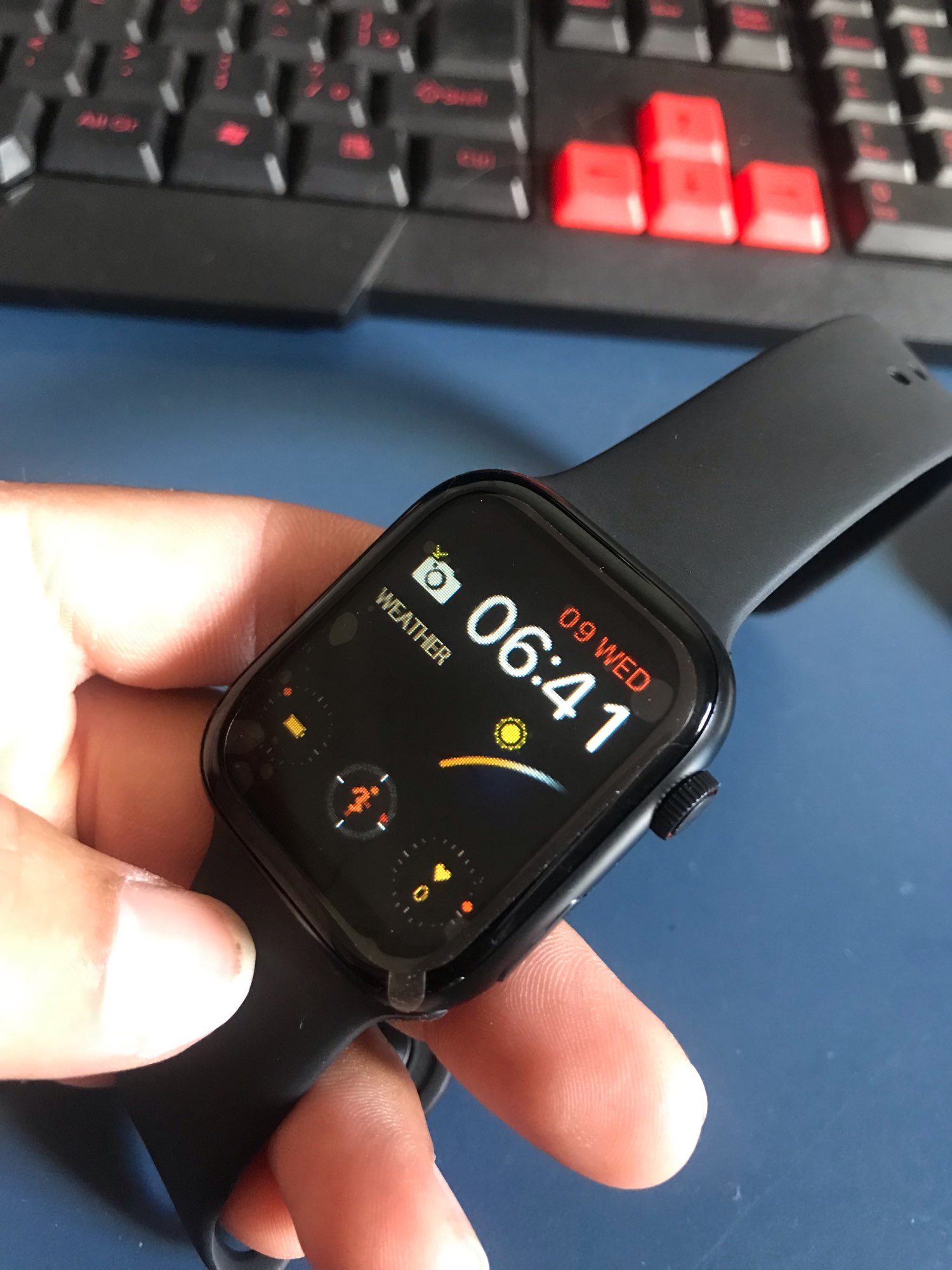 Smart watch | Montres, pièces, accessoires au Maroc - Mouhim.Ma